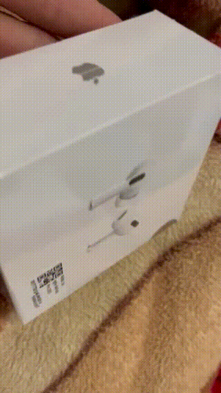 Vừa khai xuân đập hộp Airpod pro thì dính lỗi một bên khi bật chế độ ...