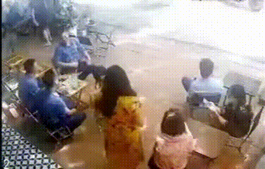 Quay xe thôi mà | Viết bởi Lão Trư Studio